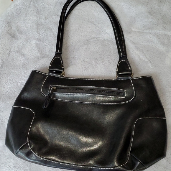 Villager a Liz Claiborne company | Bags | Black Villager Bag | Poshmark